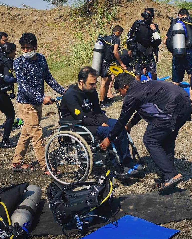 Triple World Record for Disabled Scuba Divers – PHSA